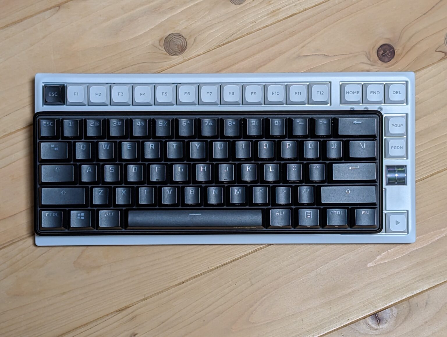 75％キーボードのおすすめ5選！大きすぎずコンパクトすぎずちょうどいいキーボードを解説